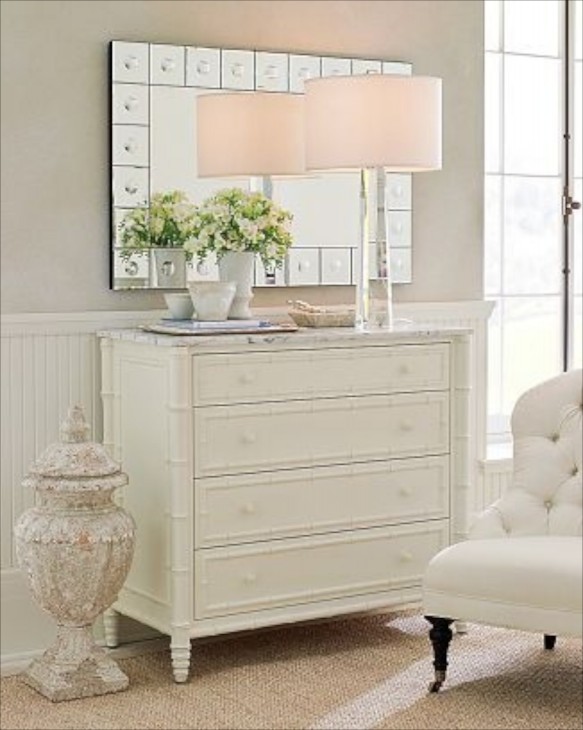 Bedroom Dresser Decor